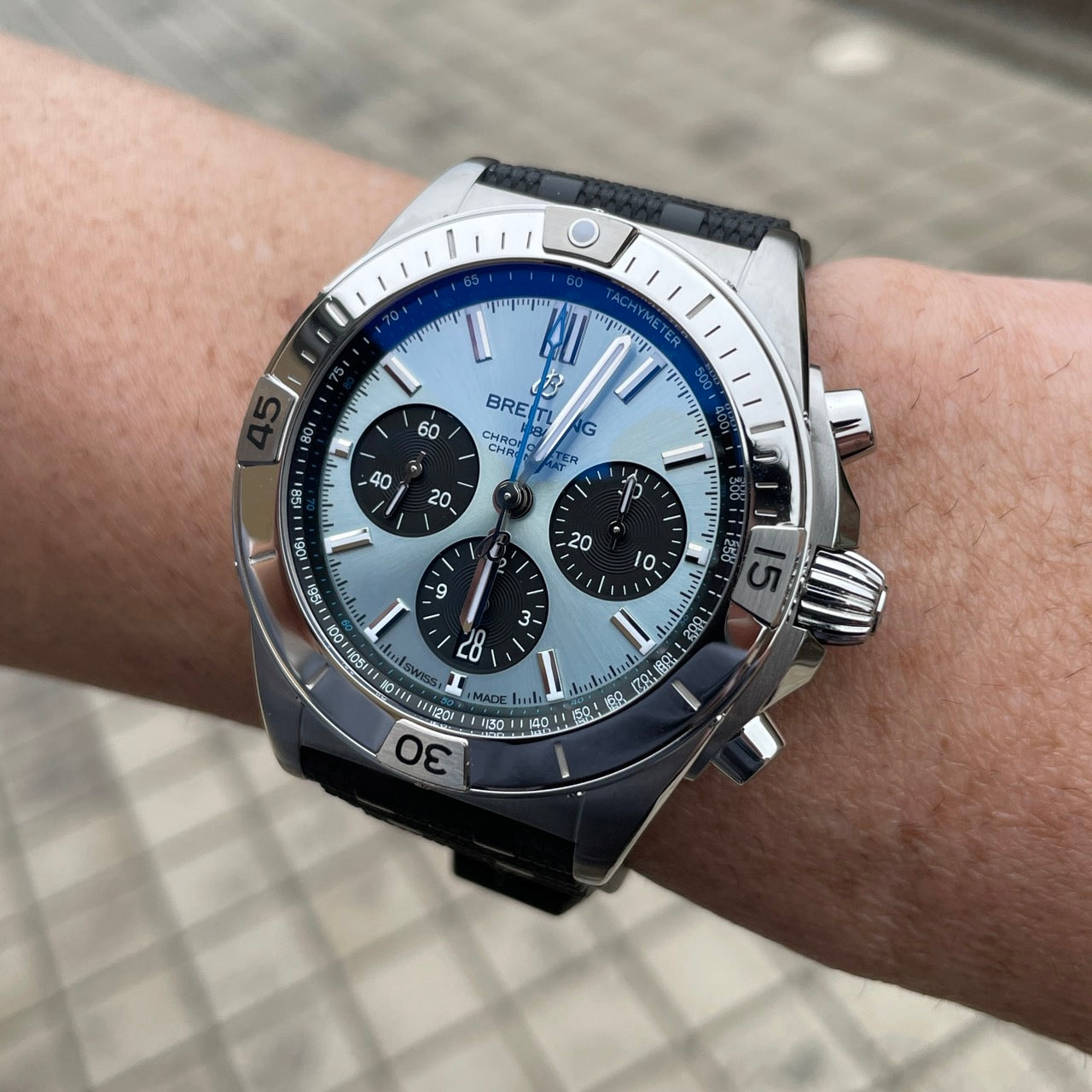 20230528AM – WING REVOLUTION