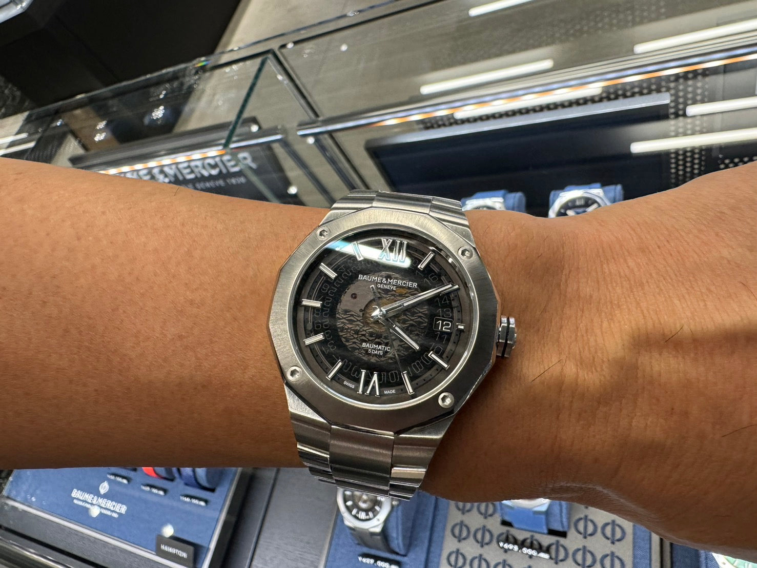 20241012HK – WING REVOLUTION